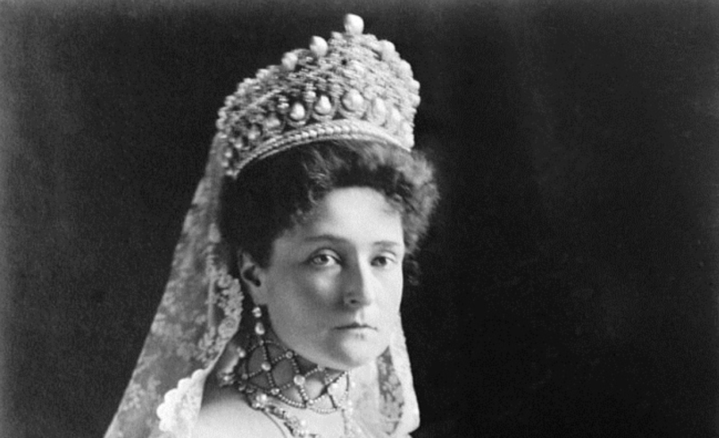 Finding five cards from the Tsarina - Royal Central