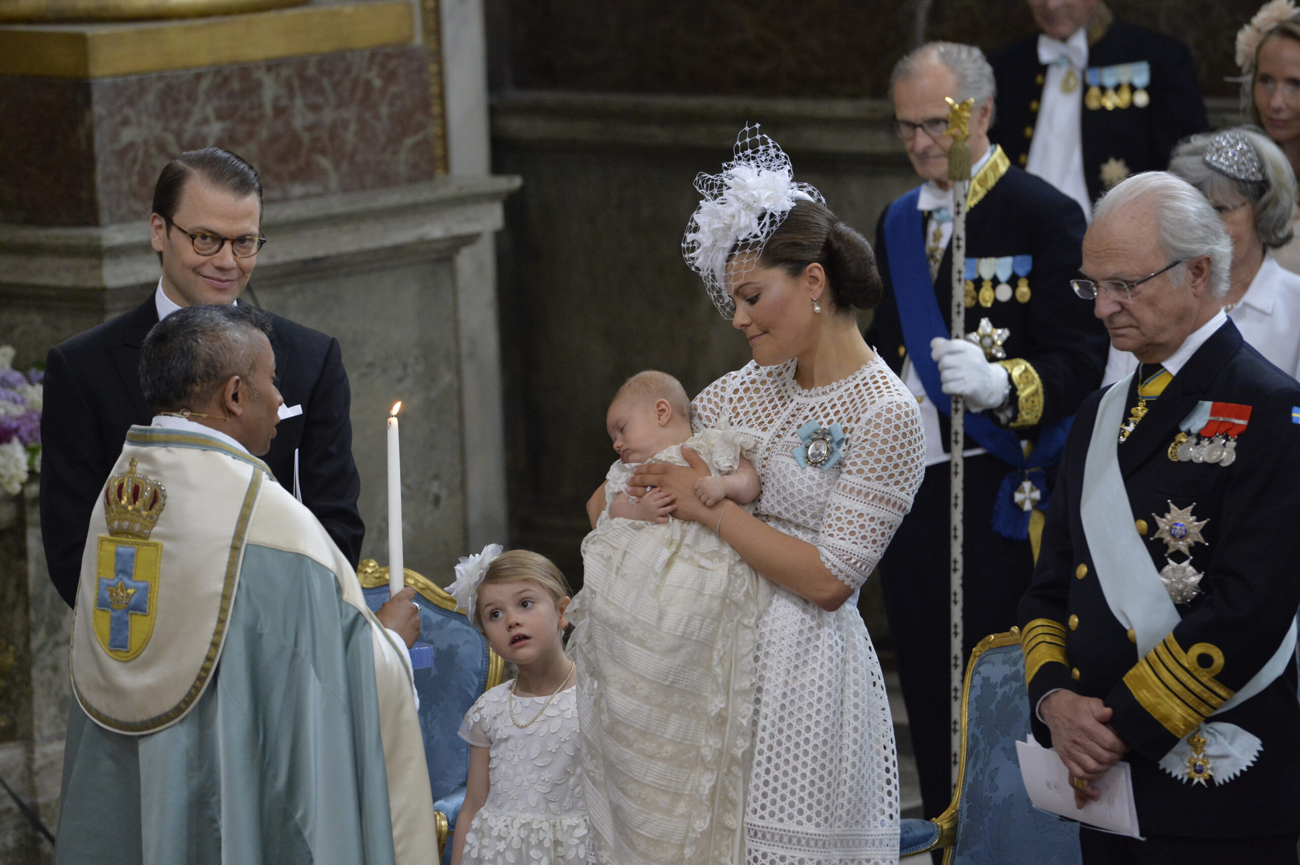 When royal children "let loose" at christenings - Royal Central