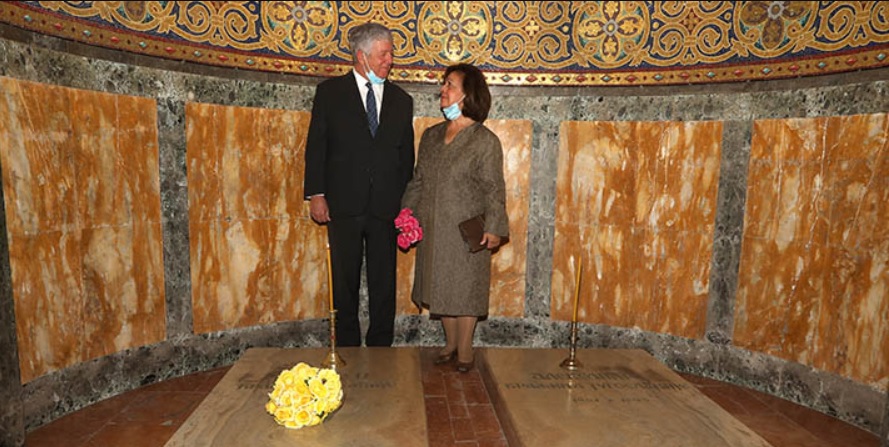 Royal Central : Serbia’s Crown Prince Couple commemorated the...