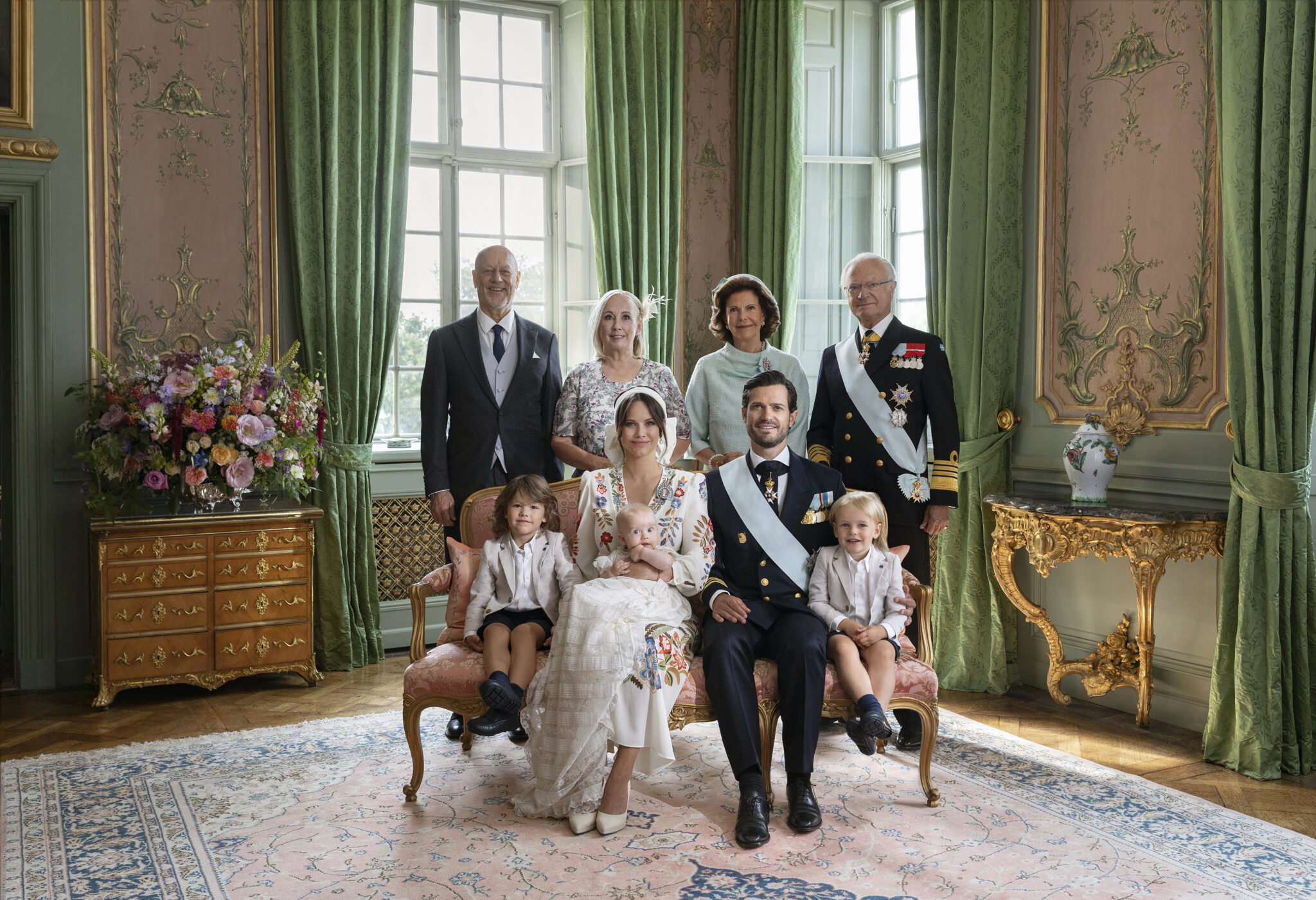 Official christening photos released of Prince Julian of Sweden - Royal ...