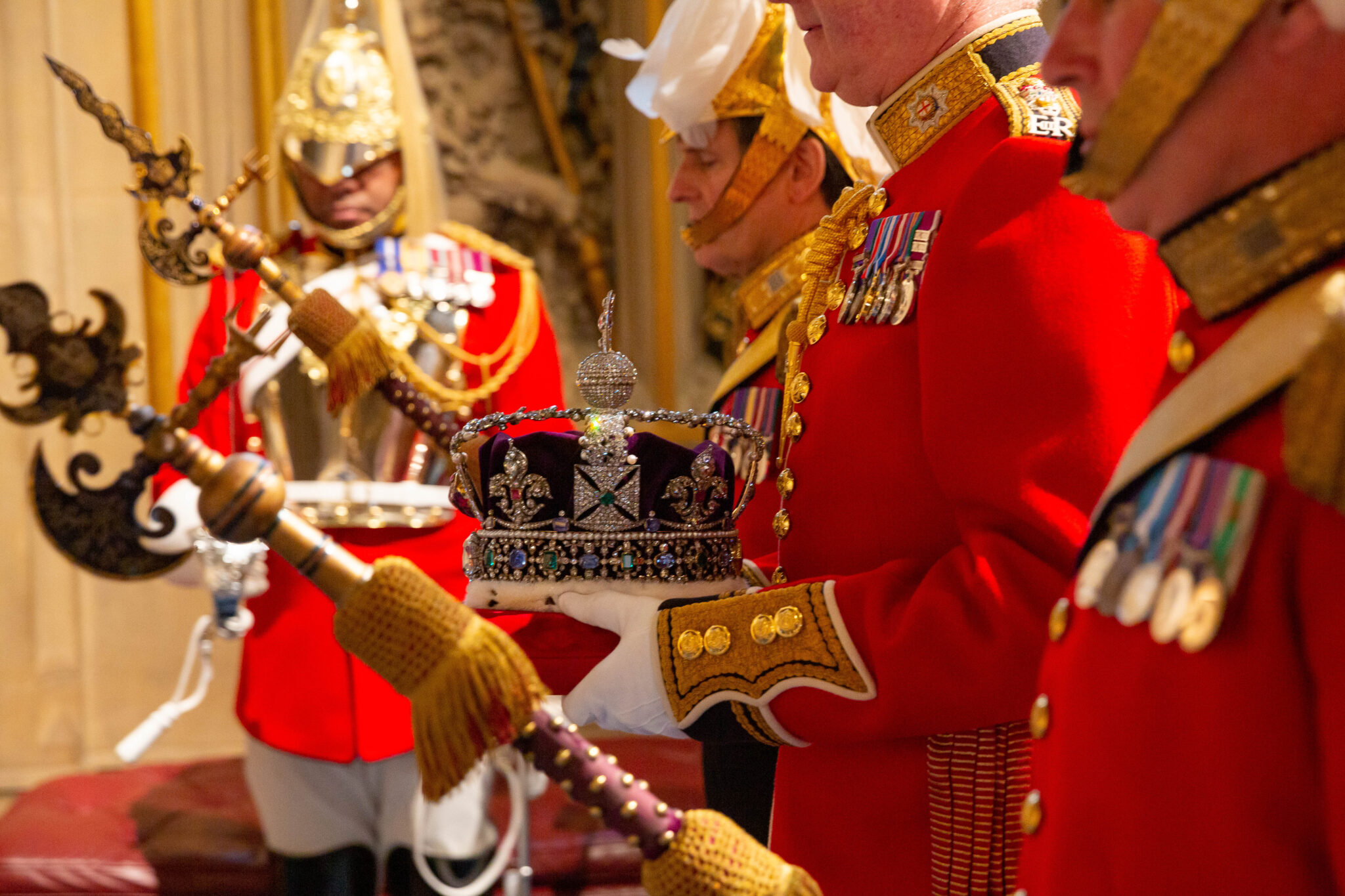 The history of the Imperial State Crown, the glittering symbol of ...