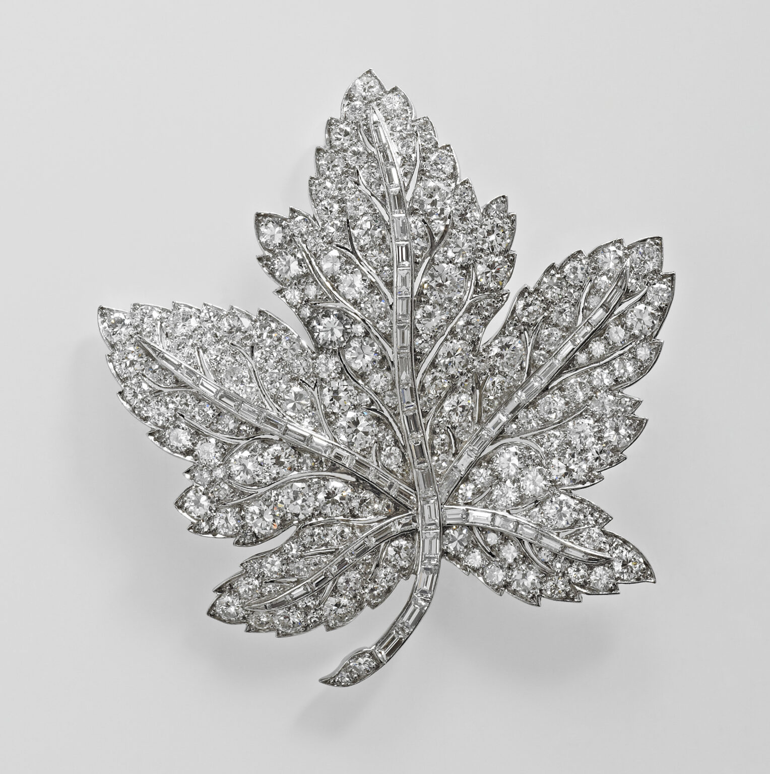 The Princess of Wales made this all diamond brooch very famous - and ...