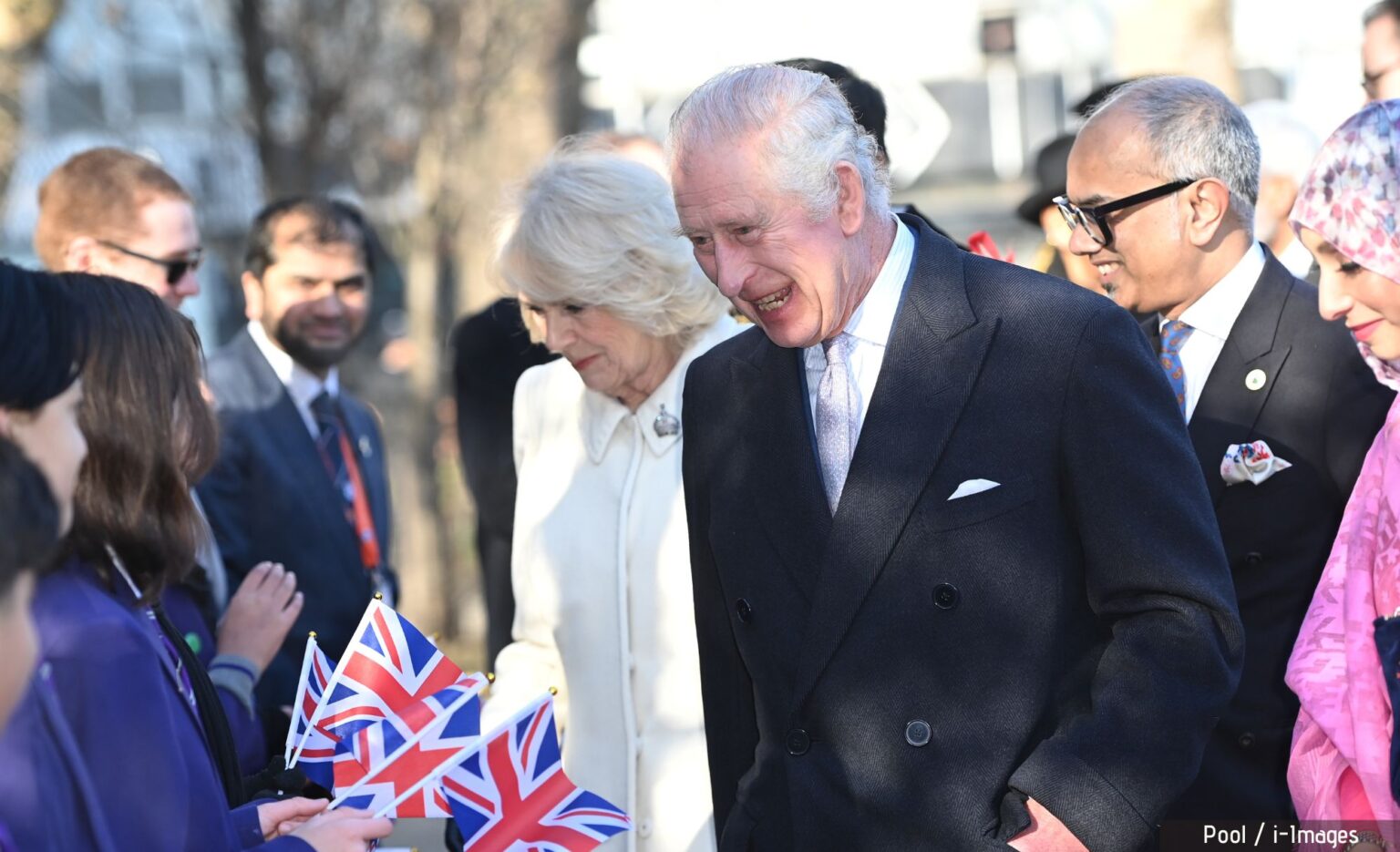 The King and Queen celebrate the Bangladeshi community during a visit ...