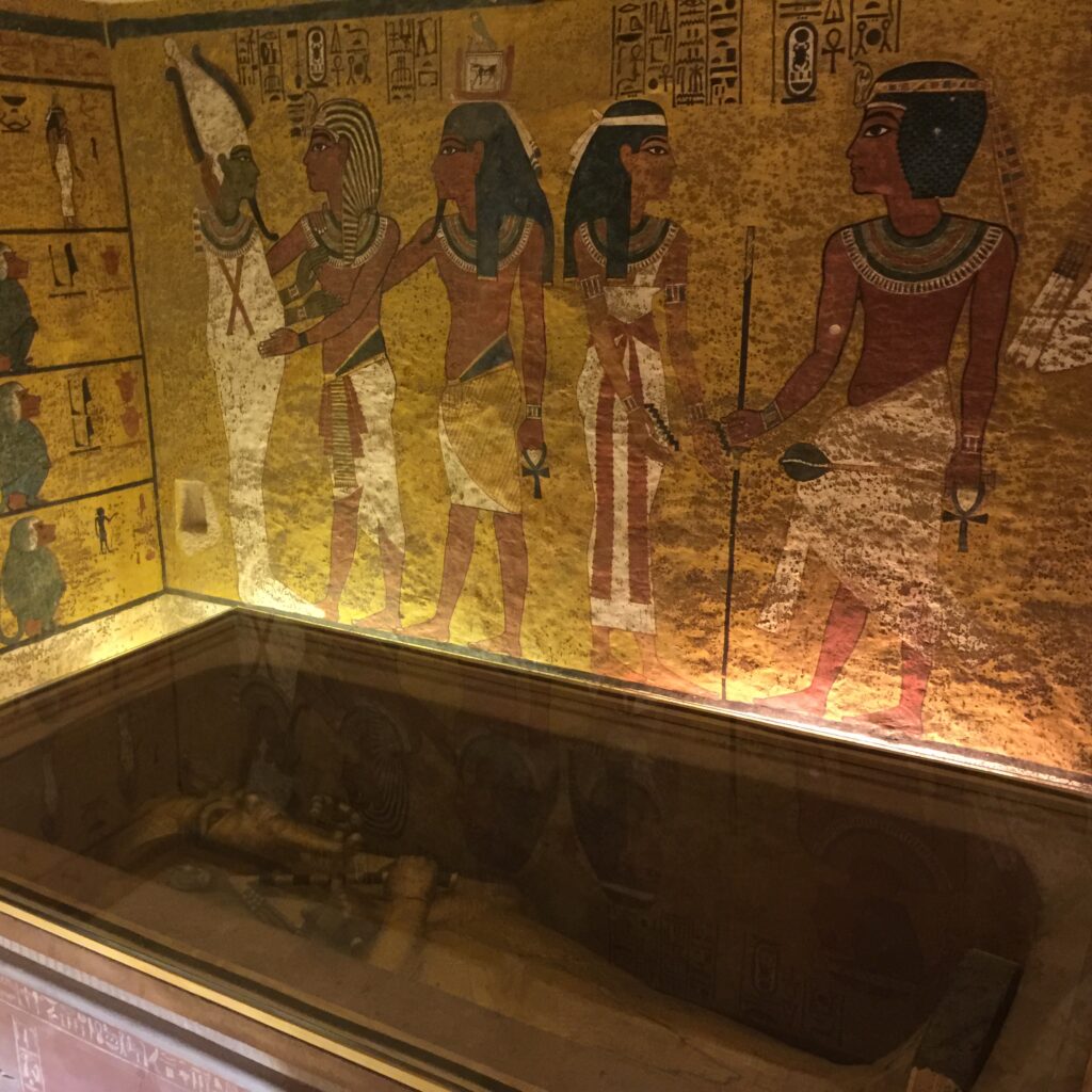 What is the curse of King Tut's tomb? - Royal Central
