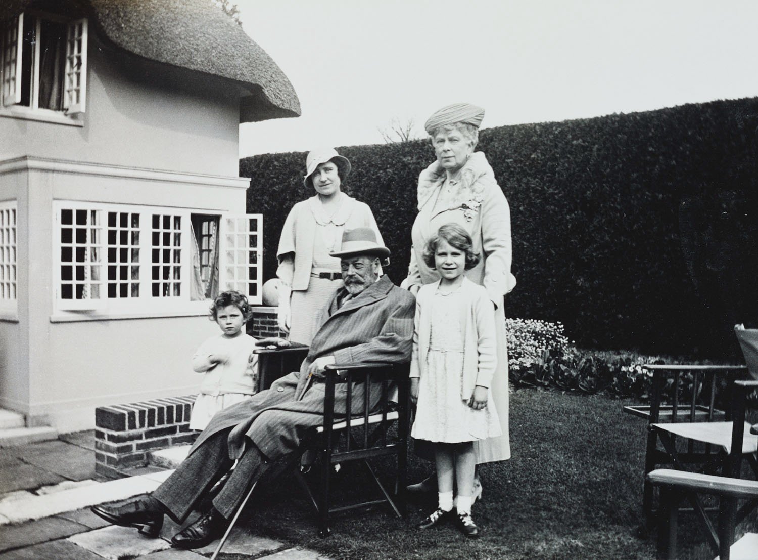 Inside Royal Lodge, the home that Prince Andrew still occupies at ...