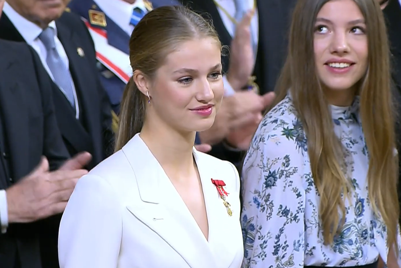 Princess Leonor's sweet style nod to her mother, Queen Letizia, on ...