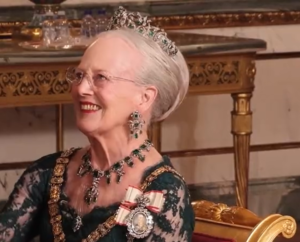 The historic emerald tiara that can never leave the country of its ...