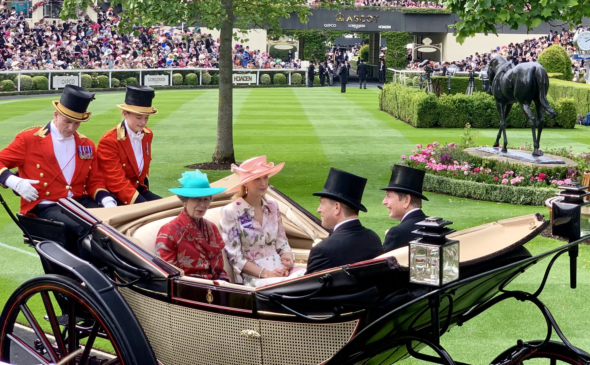 Support for Lady Gabriella as she attends Royal Ascot in first major ...