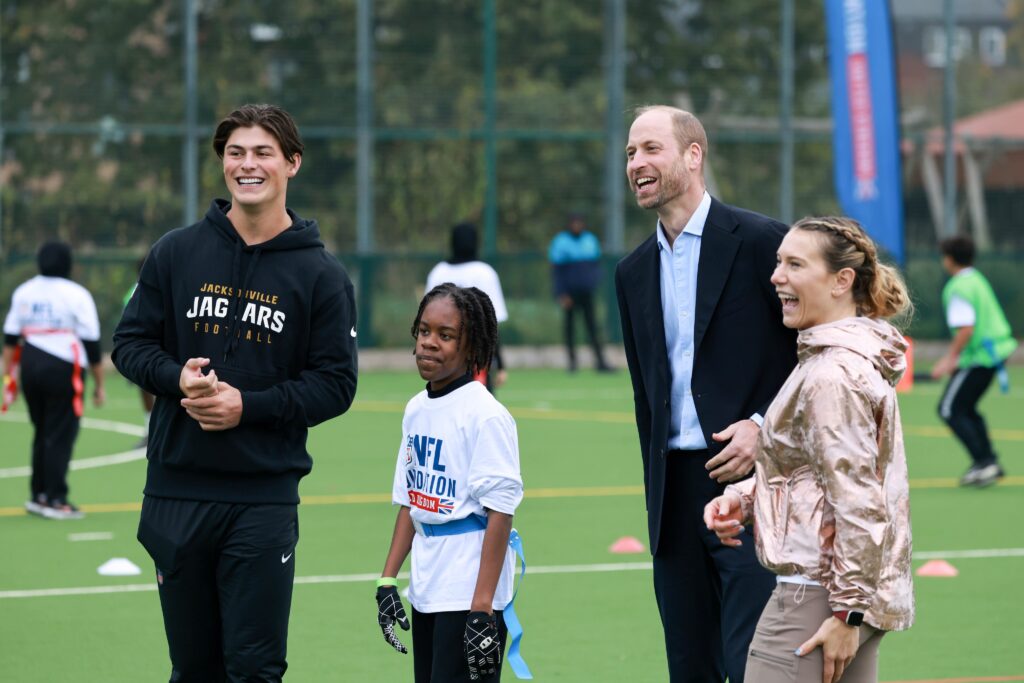 Prince William joins the NFL...for a day of sport - Royal Central
