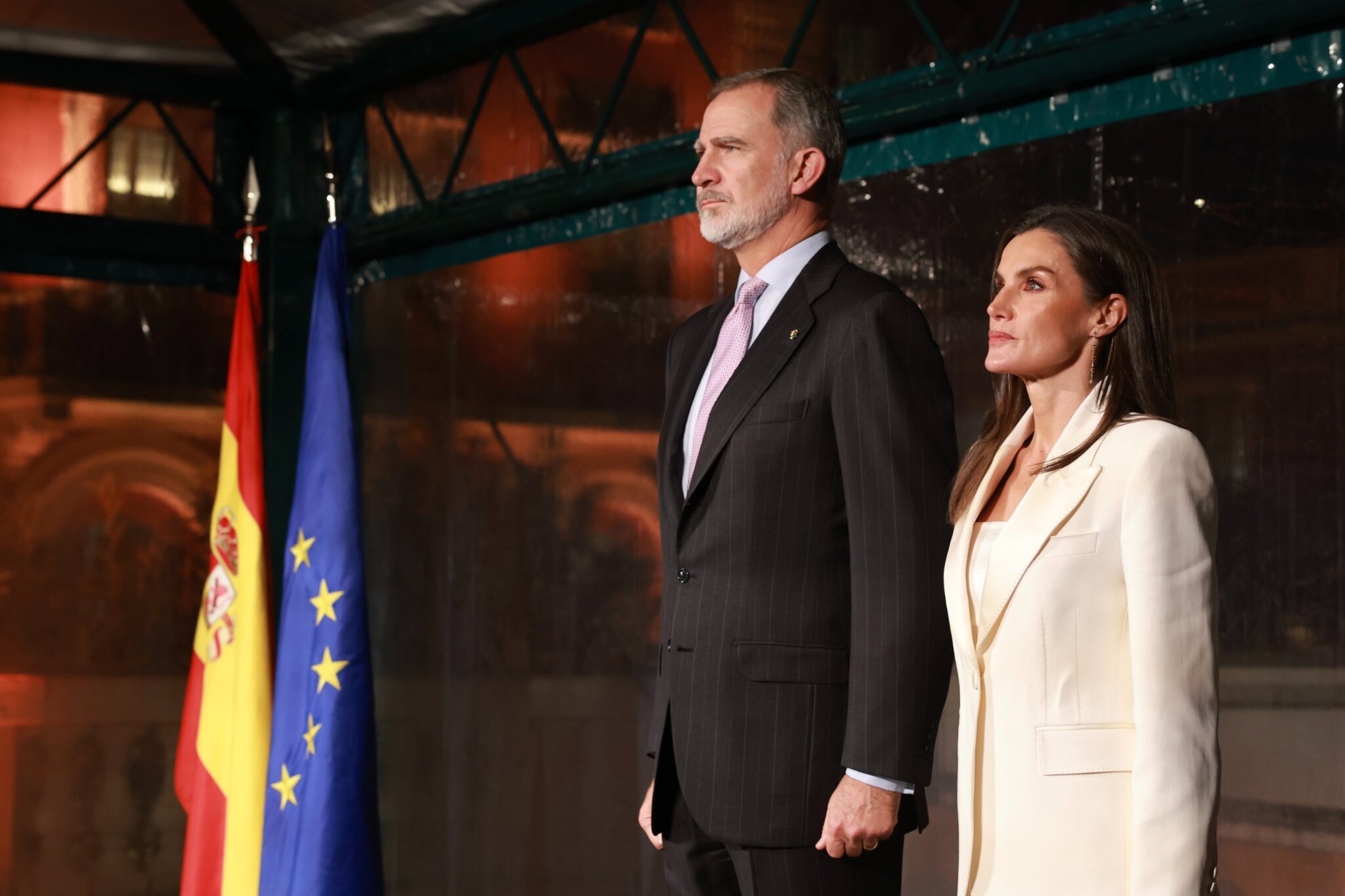 Queen Letizia in all white for beginning of State Visit to Italy ...