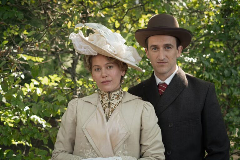 Tragic queen gets TV treatment